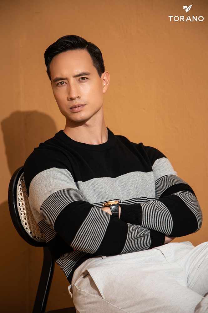 Diễn viên Kim Lý lịch lãm và đầy nam tính