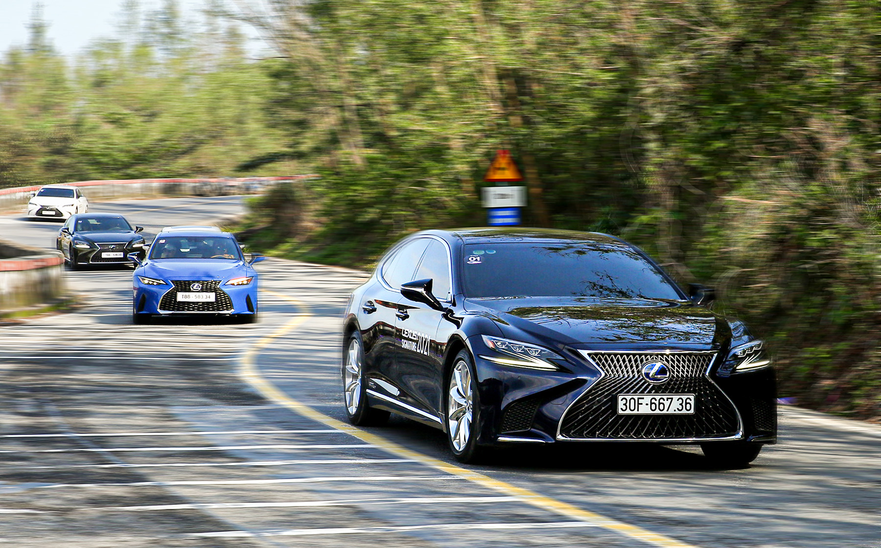 Hệ thống Multi-Stage Hybrid là gì? Cơ chế hybrid của Toyota và Lexus ...