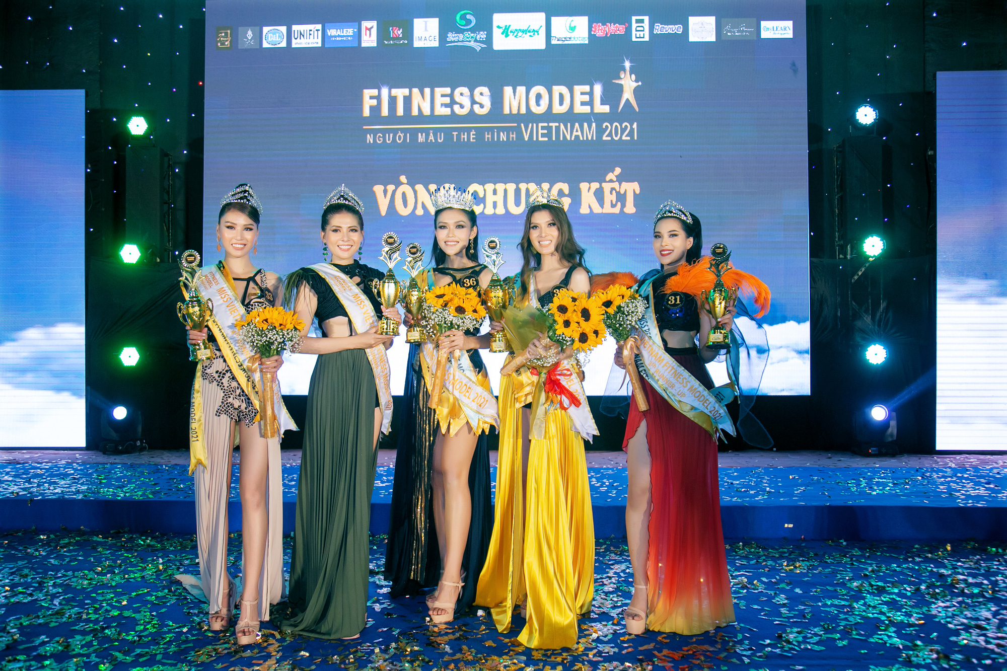 Cận cảnh vẻ đẹp nóng bỏng của á quân Vietnam Fitness Model 2021