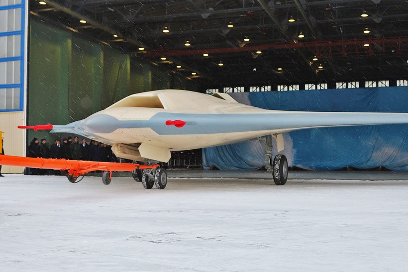 Thợ săn UCAV S-70 Hunter vươn lên vũ trụ, chuyên gia Mỹ đòi bằng chứng