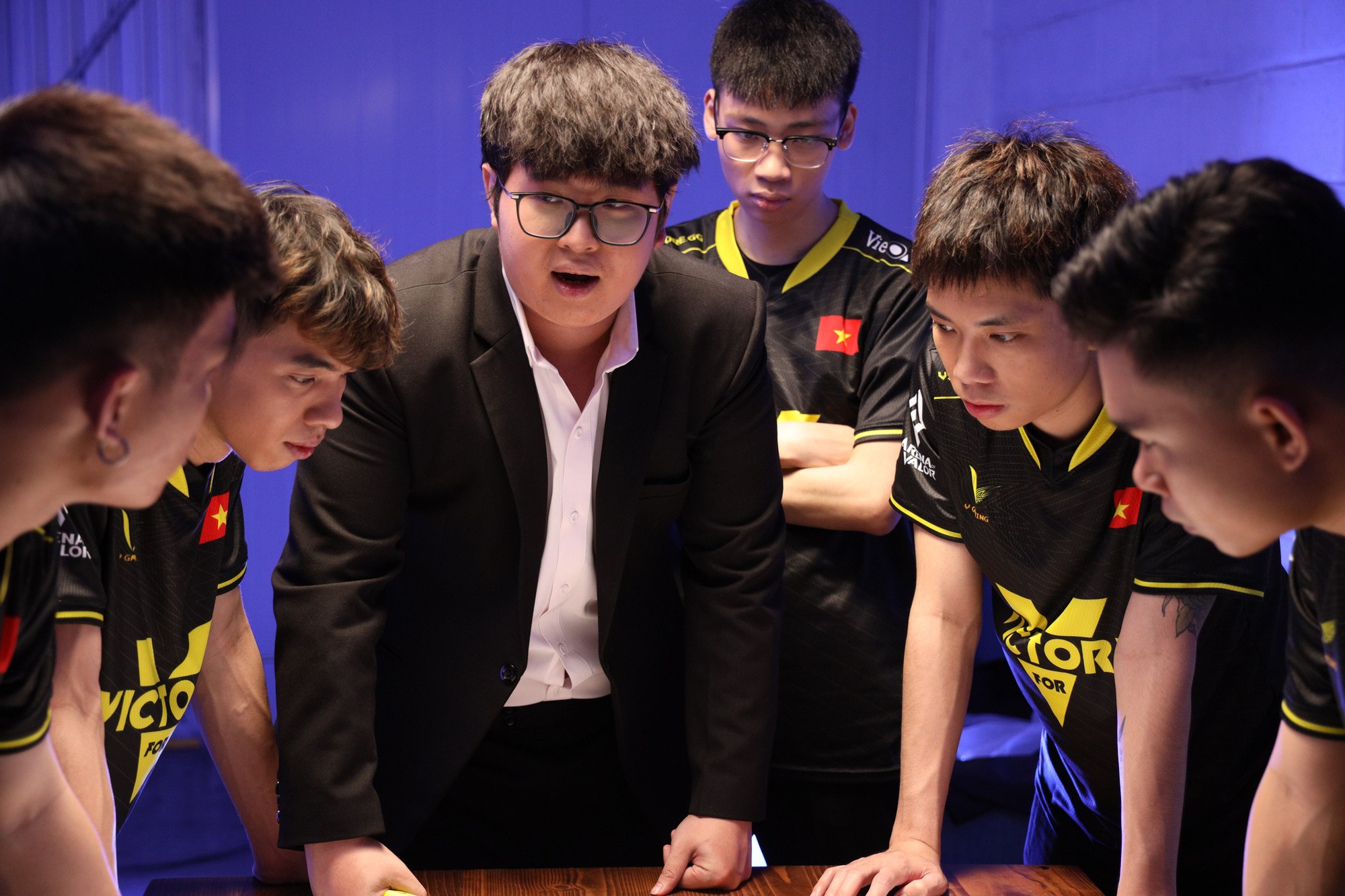 Những dấu mốc đáng nhớ của V Gaming trước khi chạm tay đến “chức vô ...