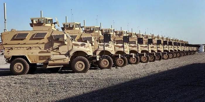 MaxxPro MRAP - 'Lá chắn thép' được Mỹ viện trợ cho Ukraine