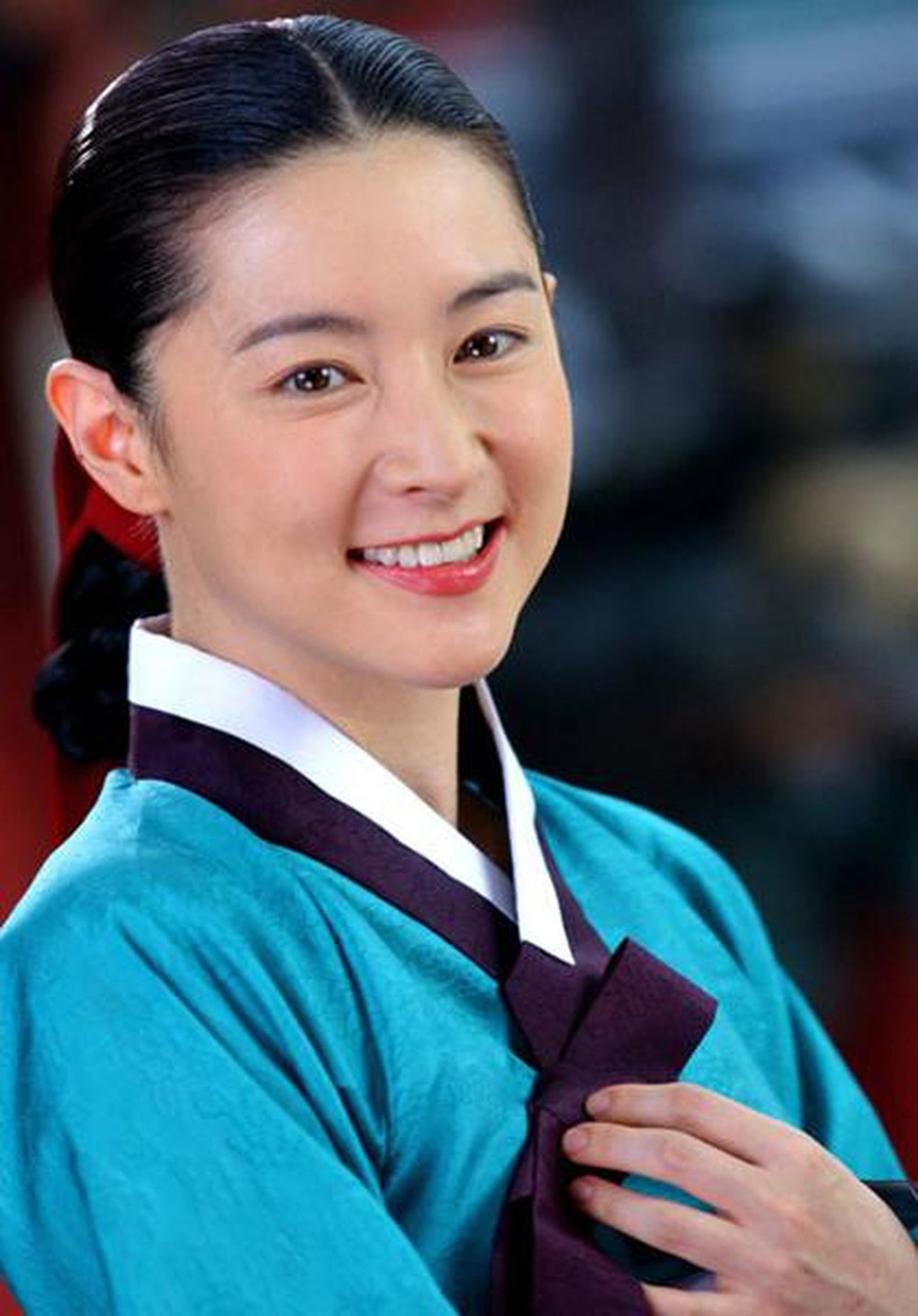 Sau 19 năm tạo cơn sốt, cuộc sống của "nàng Dae Jang Geum" Lee Young Ae ...