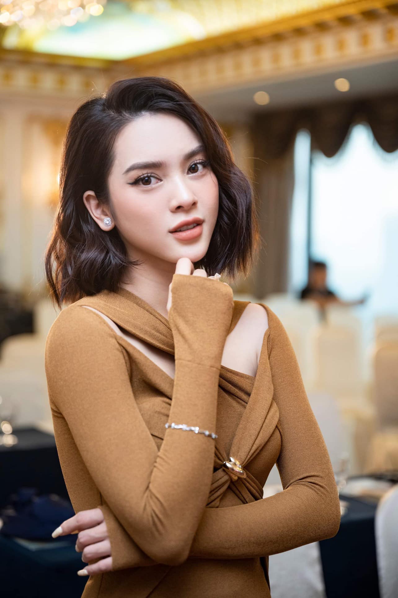 Nữ Diễn Viên Phim Giờ Vàng Vtv 18 Tuổi Có Thai Ngoài Dự định Chồng