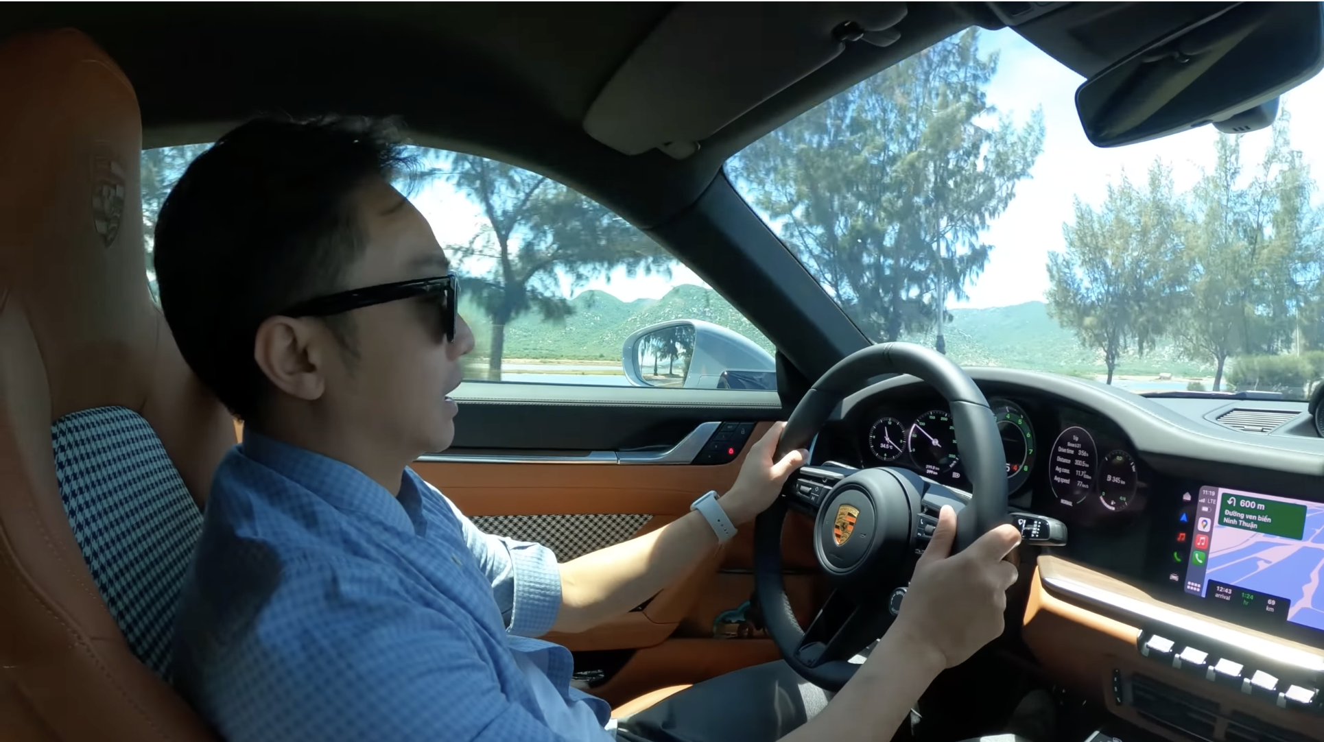 Cường Đô La ‘review’ Porsche 911 số sàn vừa mua giá hơn 19 tỷ đồng ...
