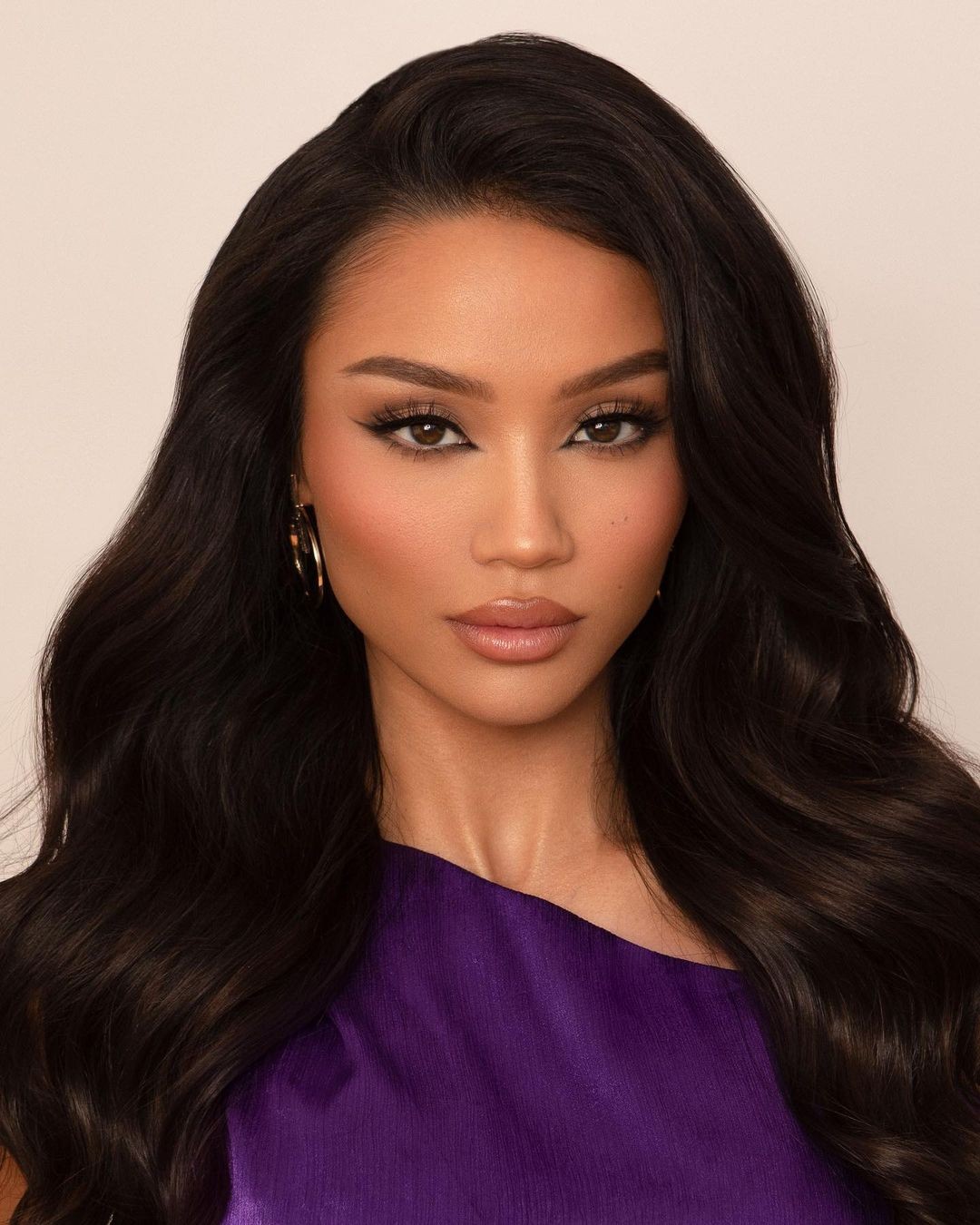 Nhan sắc người đẹp lai Việt thi Hoa hậu Mỹ 2023