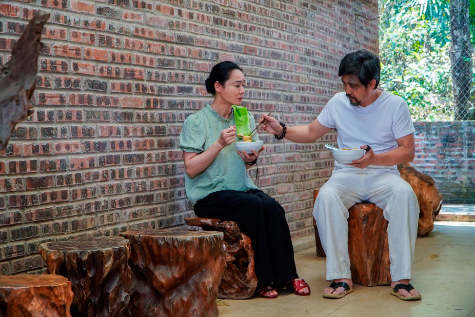 Phim điện ảnh "Chạm vào hạnh phúc" có Quách Thu Phương, Quang Tèo đóng ...