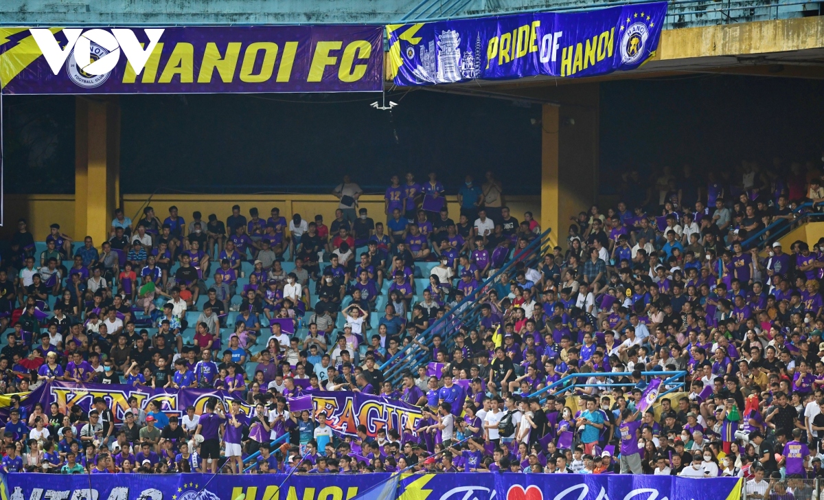 Hình ảnh “kém vui” ở Hàng Đẫy trong ngày CLB CAHN thắng 2-1 Hà Nội FC