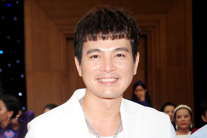 Lâm Hùng tuổi U50: Hé lộ cuộc sống hôn nhân viên mãn và ân tình với cố nghệ sĩ Vũ Linh