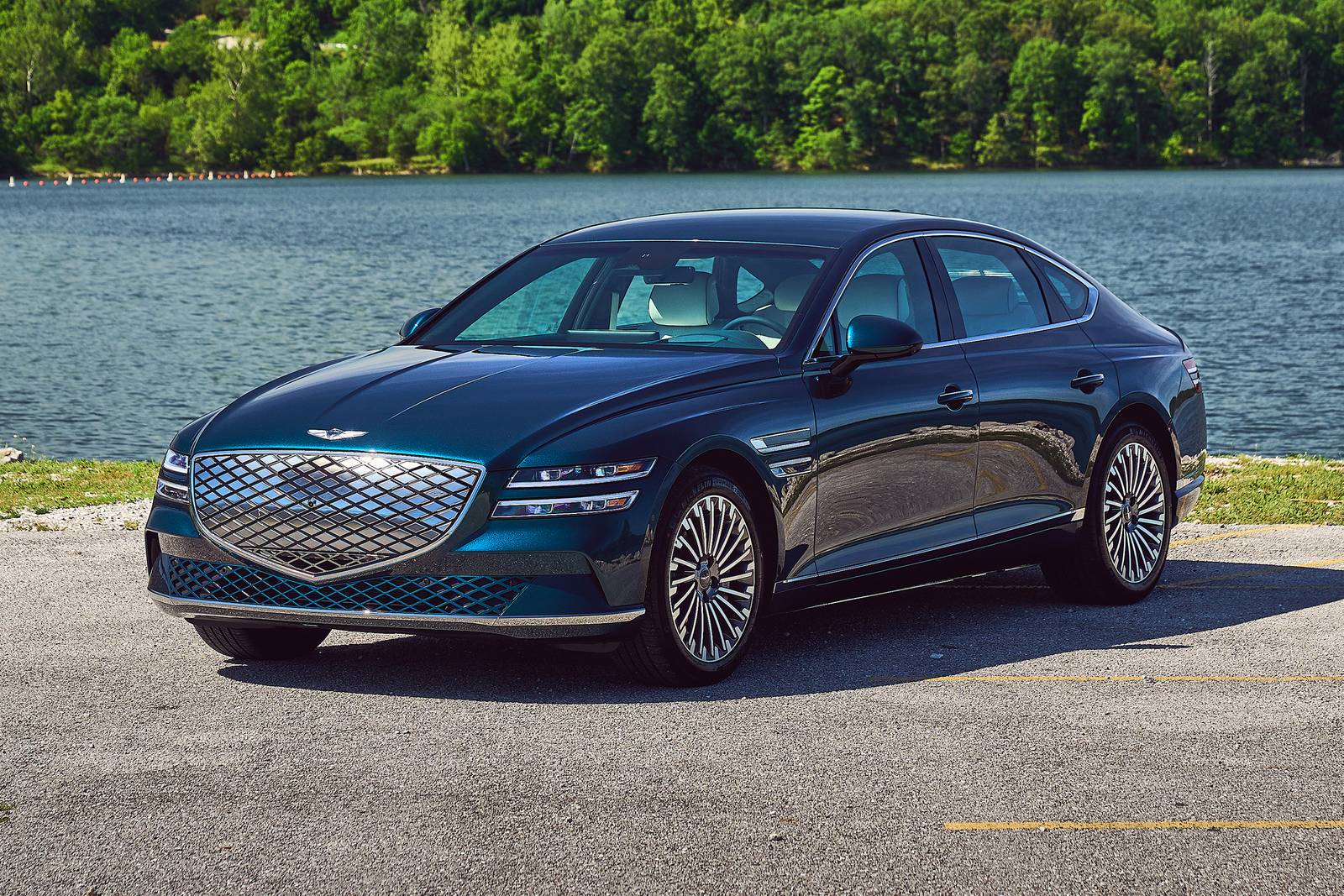 Xe điện mạnh nhất Hyundai sắp đến Việt Nam: Có gần 650 mã lực, là SUV điện nhanh nhất 'Địa ngục ...