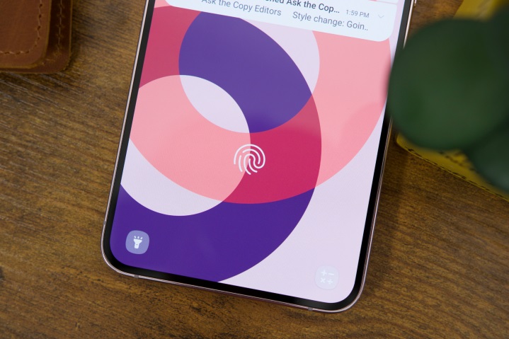 Dừng lập tức việc này trên Samsung Galaxy S23 nếu không muốn 'vò đầu ...