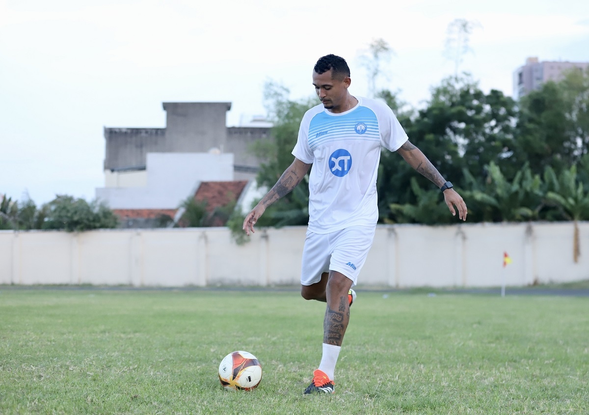 Đá Cúp C2 châu Á, Nam Định chiêu mộ ngoại binh là đồng đội của sao ...