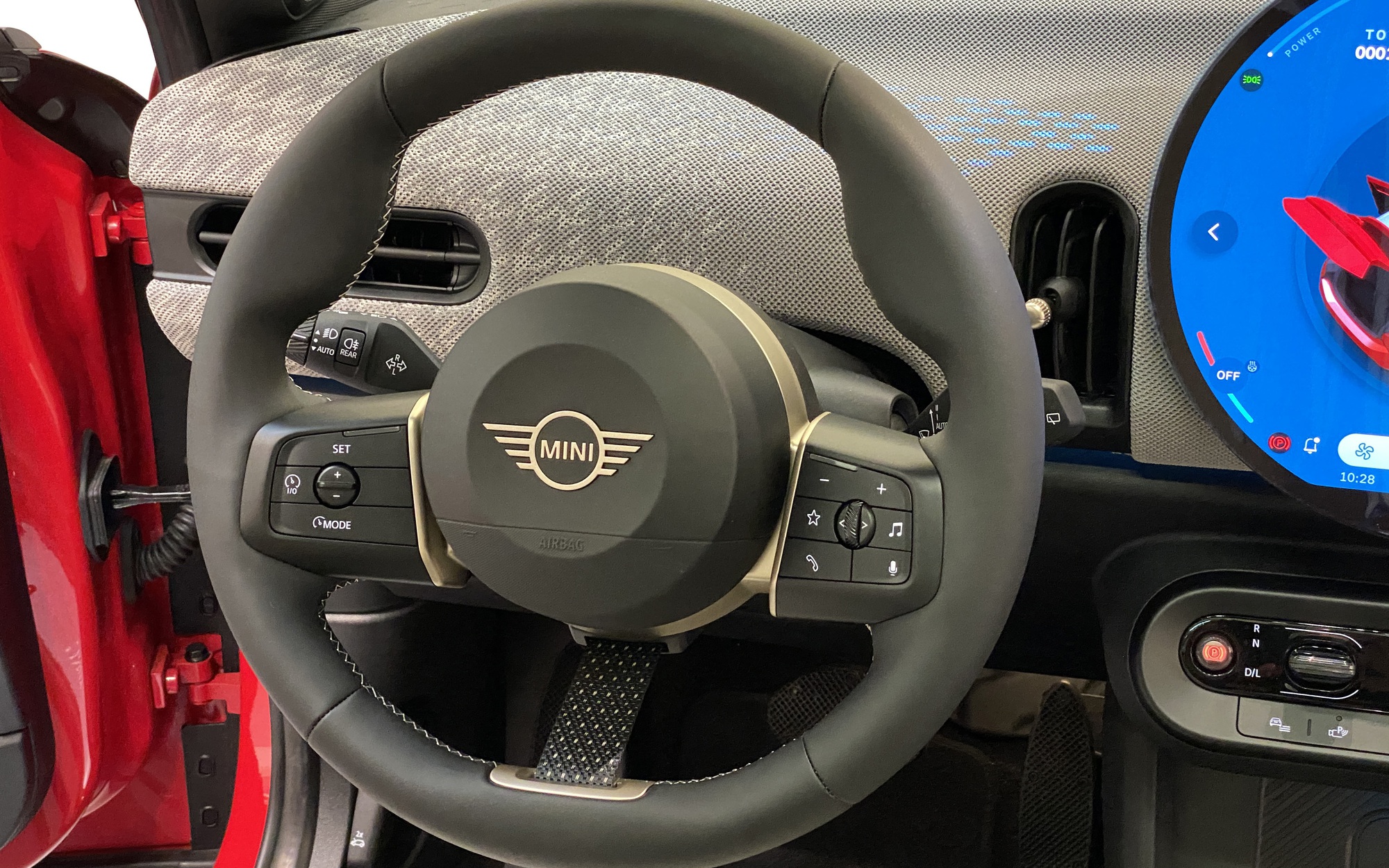 MINI Cooper 2025 ra mắt Việt Nam: Giá từ 2,099 tỷ đồng, thiết kế lạ lẫm ...