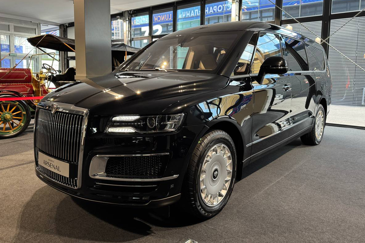 Chính thức lộ diện mẫu xe 'xịn' nhất phân khúc mà người Nga chế tạo ...