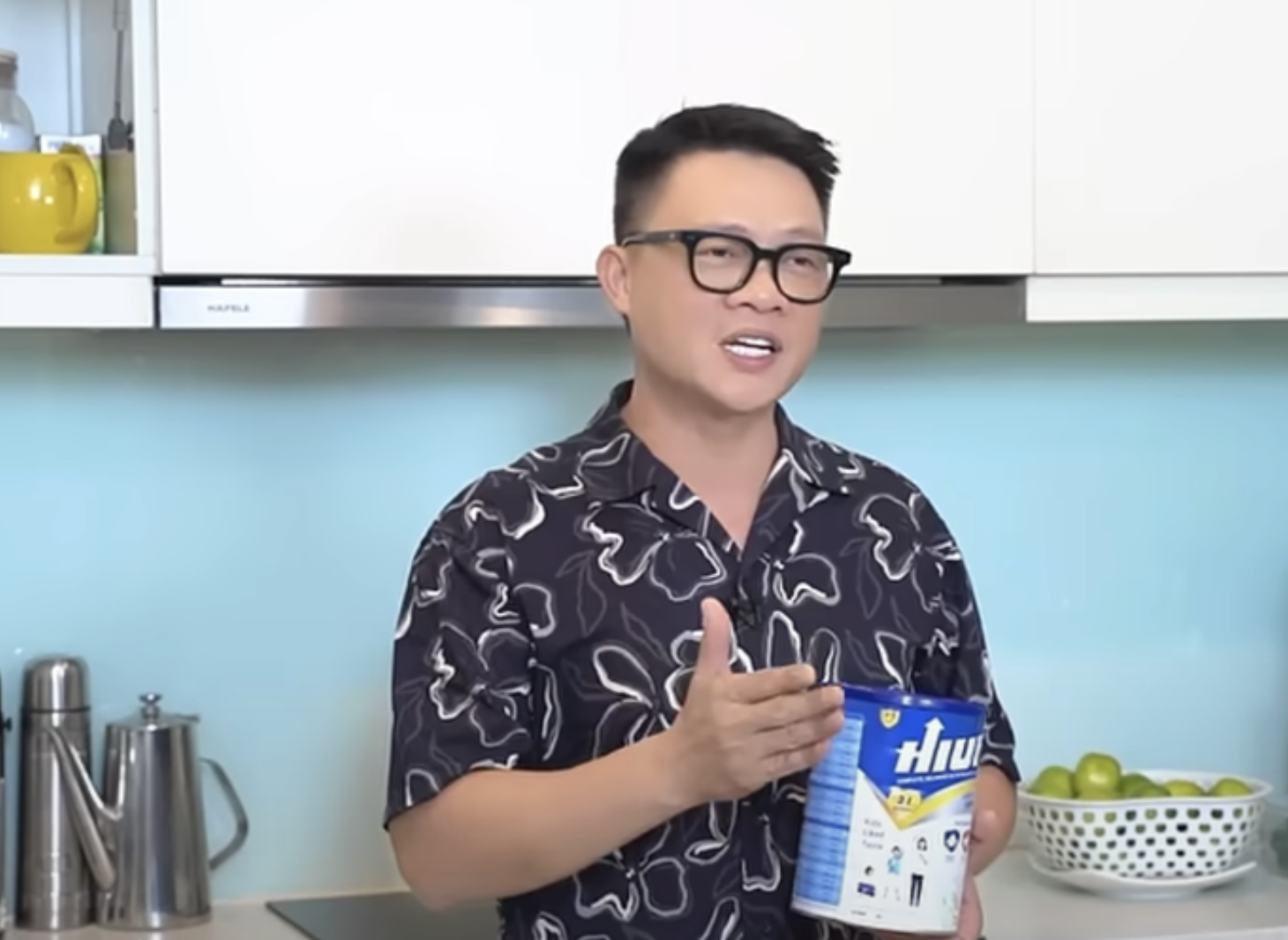 NÓNG - Quảng cáo sữa giả HIUP, BTV Trần Quang Minh lên tiếng: Tôi đã bị lừa, sẽ thuê luật sư ...