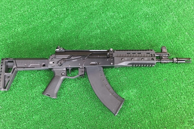 Súng trường tấn công AK-15K và AK-15SK 7,62mm nhỏ gọn gia nhập biên chế