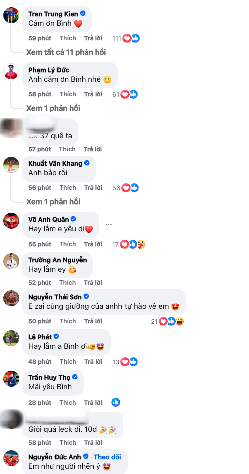 Thủ môn hotboy mới nổi Cao Văn Bình chỉ đăng đúng một sticker, cả đội ...