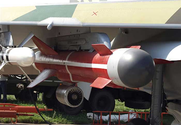 Sức hủy diệt của tên lửa Kh-59MK trên Su-30MK2 Việt Nam