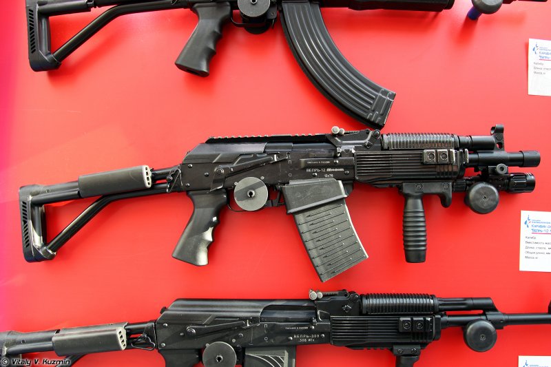 Chiêm ngưỡng các loại súng “khủng” tại ARMS & Hunting 2013