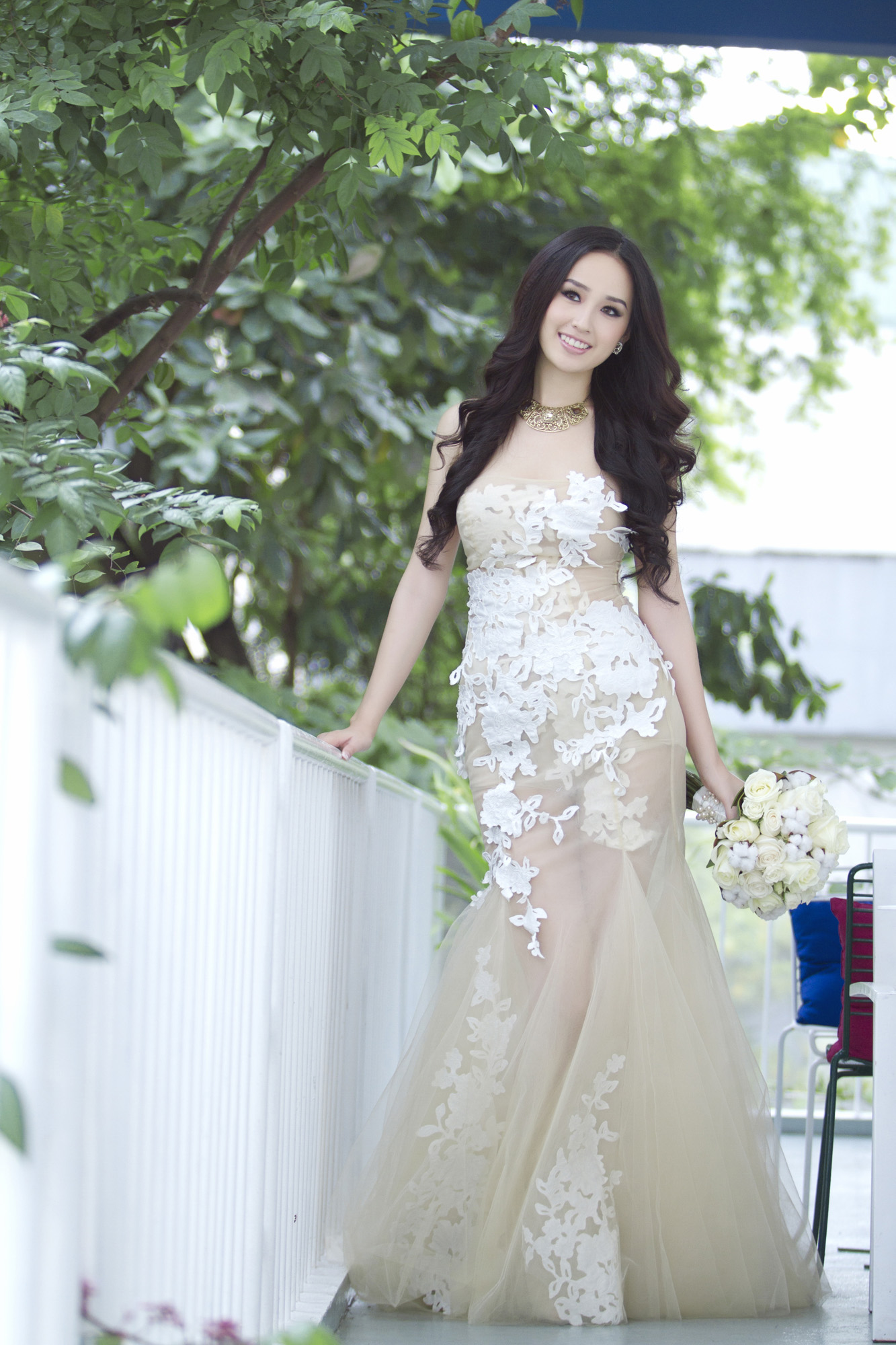 Trọn Bộ ảnh Cô Dâu Nóng Bỏng Mai Phương Thúy