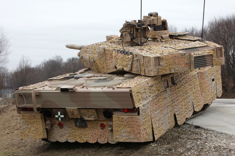 Leopard 2A7+ - Đỉnh cao của xe tăng Đức