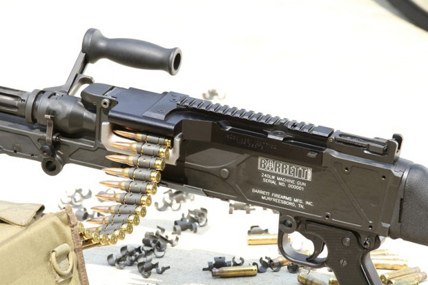 M240 - Súng máy mạnh mẽ của quân đội Mỹ