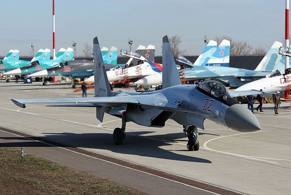 Su-35S - Ngôi sao trong ngày đại lễ