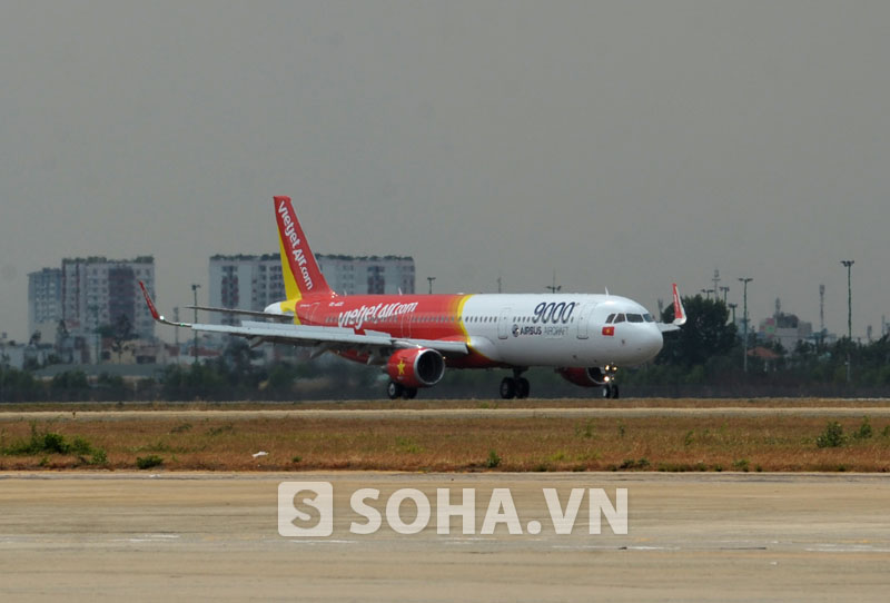 Cận cảnh máy bay A321 thứ 9.000 của Airbus bàn giao cho VietJet