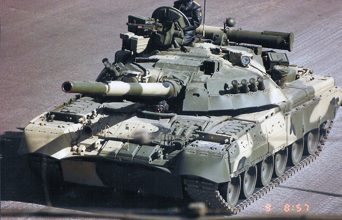 Stridsvagn 2000 - Xe tăng chiến đấu chủ lực cỡ nòng lớn của Thụy Điển