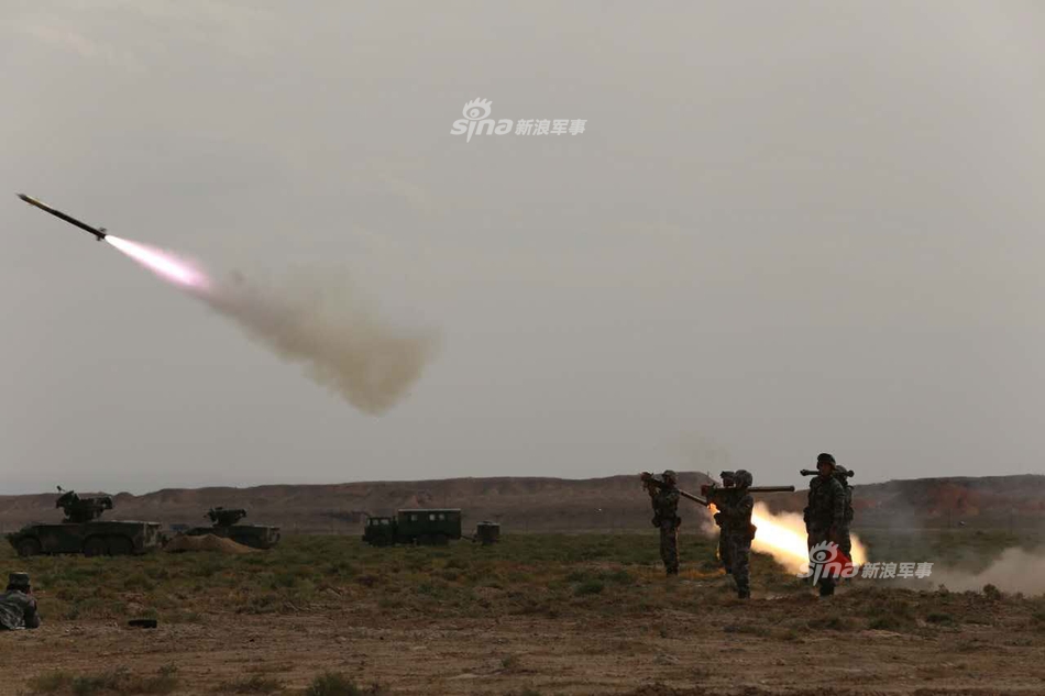 Tung ảnh bắn đạn thật, Trung Quốc tuyên bố HQ-16B vượt trội Buk của Nga