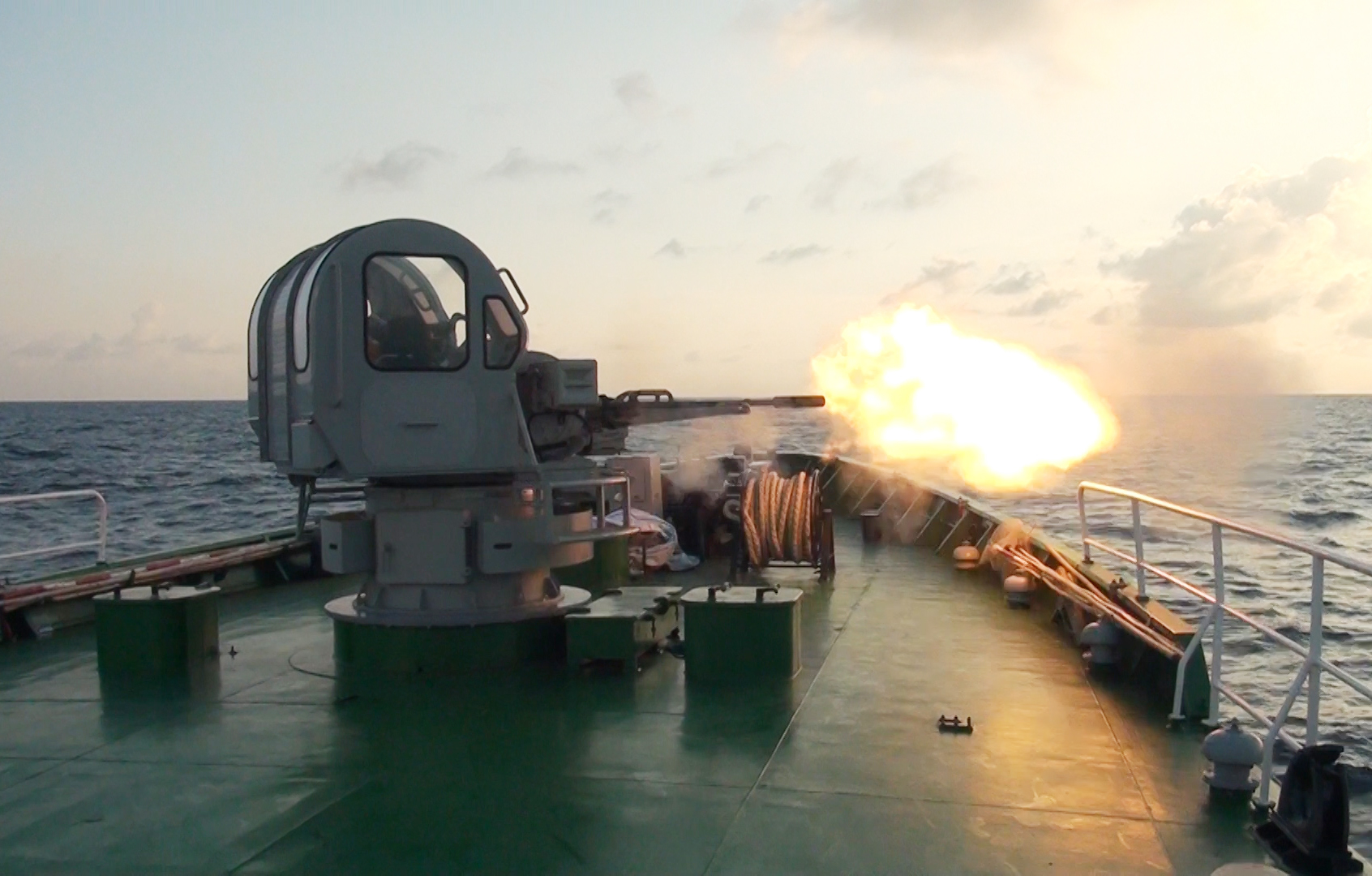 Bắn nghiệm thu pháo 23mm - 2 trên các tàu CSB 4034 và CSB 4035