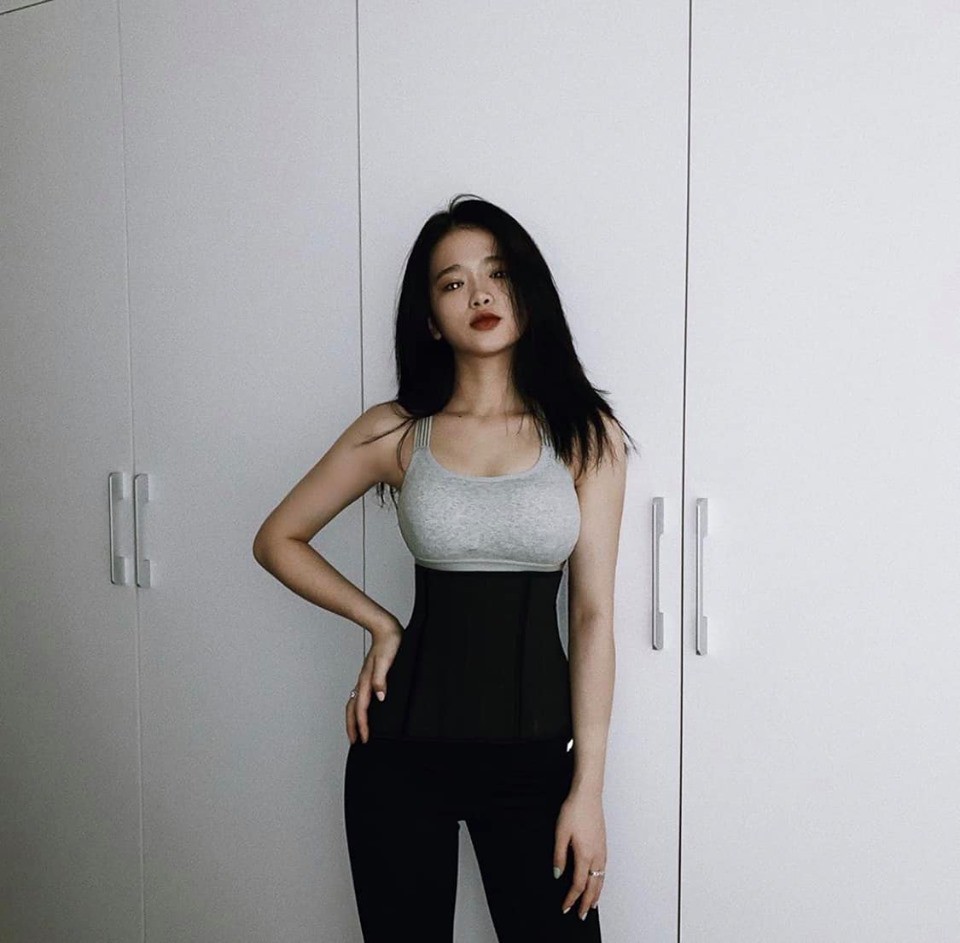 Hot Girl 2002 Linh Ka Ngày Càng Sexy Nóng Bỏng