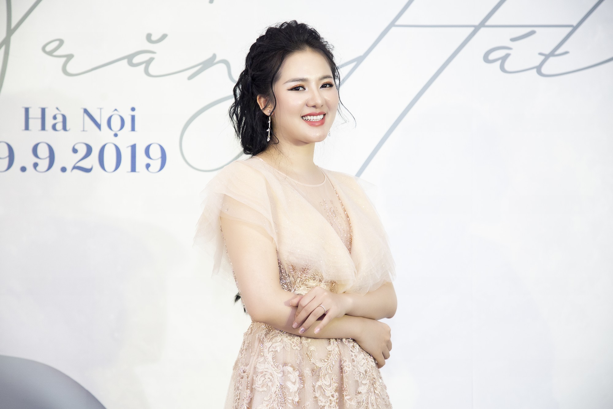 Ca sĩ Phạm Thùy Dung: Điều đáng sợ nhất của người nghệ sĩ là bị lãng quên