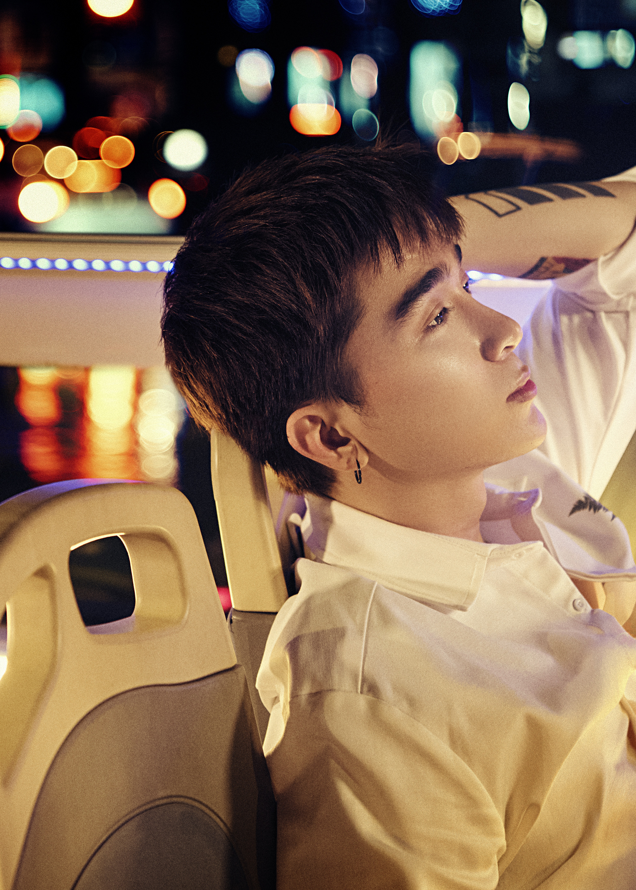 Chi Dân tự diễn xuất trong MV mới