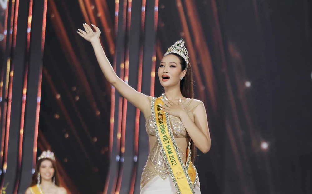 Tân hoa hậu Miss Grand Vietnam – Đoàn Thiên Ân: Mẹ mất, bố bệnh, vất vả ...