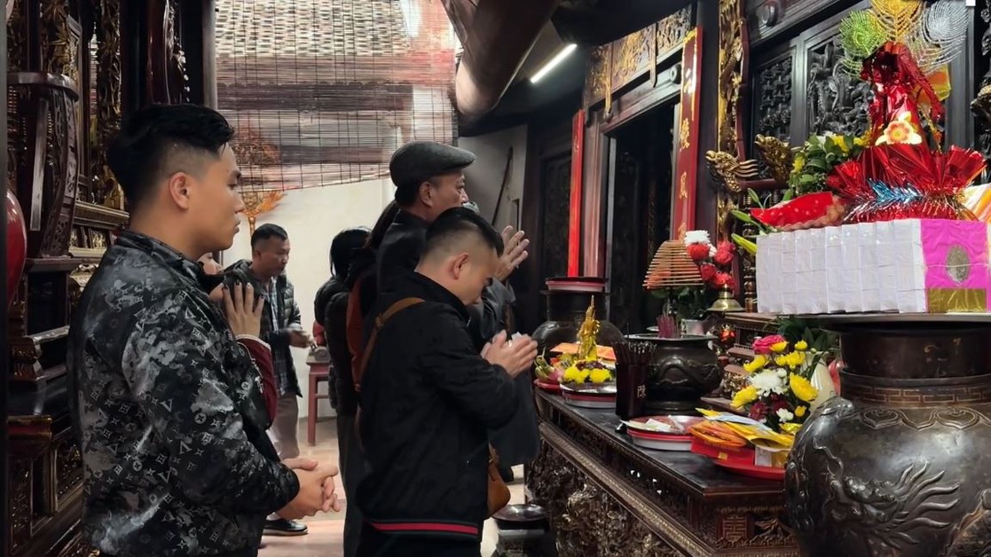 Ấn đền Trần được phát như thế nào?