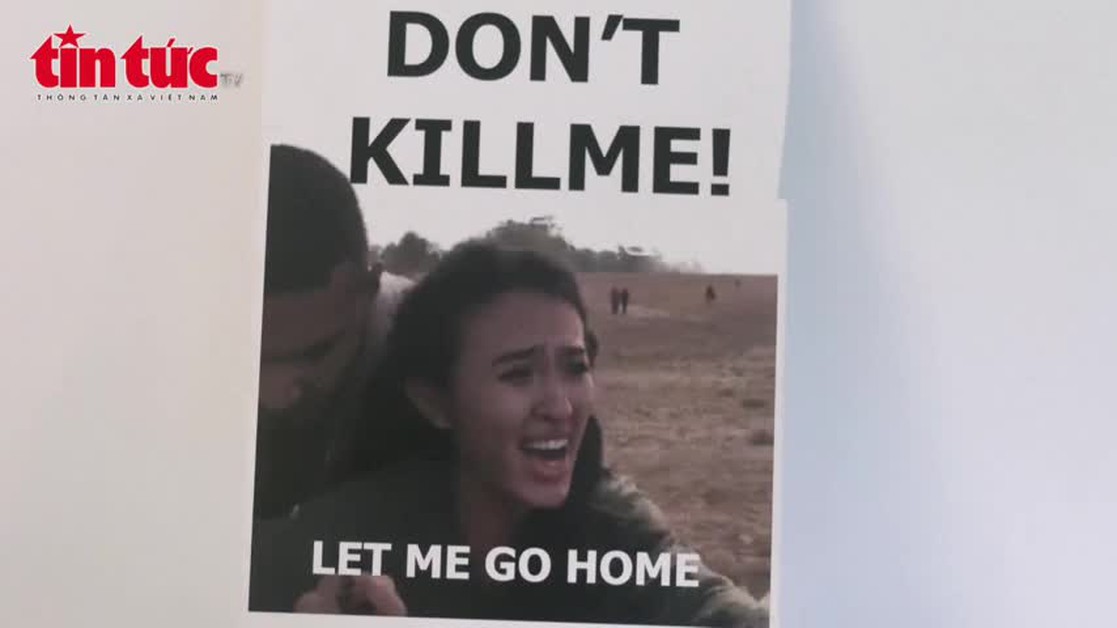 Cuộc trở về đầy ý nghĩa của nữ con tin Israel từng để lại cái nhìn ...