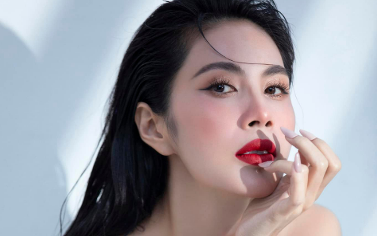 Thủy Tiên lên tiếng phản hồi tin đồn ly hôn Công Vinh