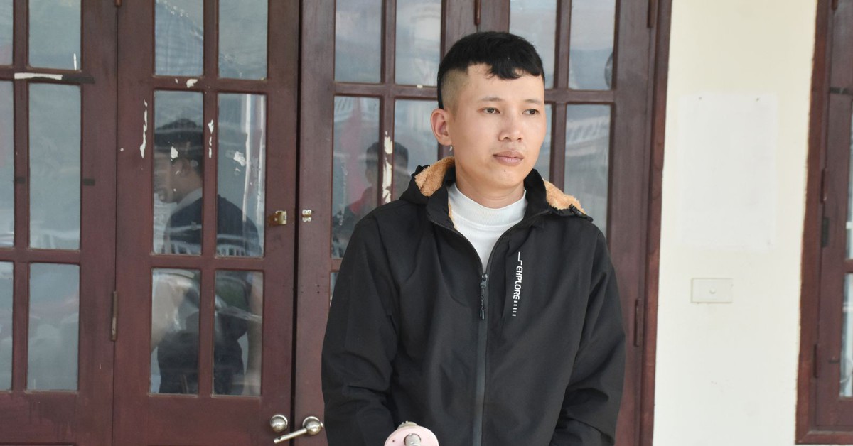 Khám xét khẩn cấp nơi ở, bắt 2 anh em ruột Lê Văn Đăng và Lê Văn Đạt