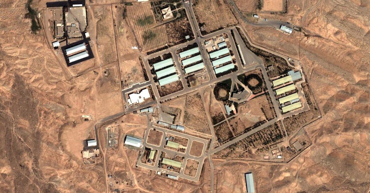 Mỹ tấn công cơ sở quân sự Iran