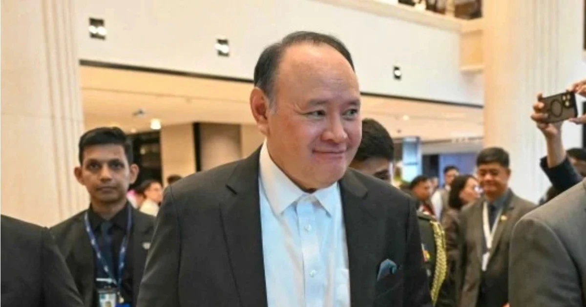 Trung Quốc cấm Bộ trưởng Quốc phòng Philippines nhập cảnh vì phát biểu ...