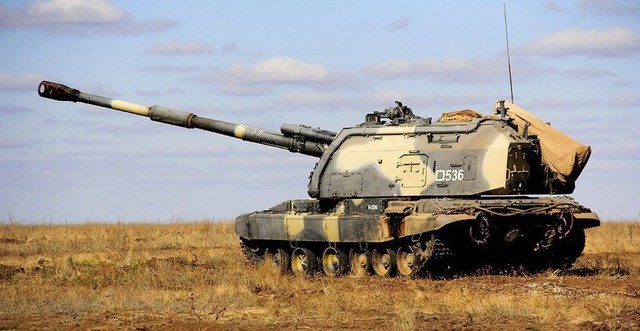 Pháo tự hành 2 s 19 m 1 - 155 Nga bắn xa 41 km với chuẩn NATO
