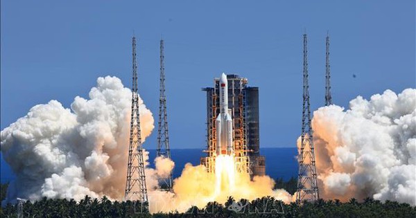 Trung Quốc hoàn thành thử nghiệm động cơ tên lửa nhiên liệu lỏng mới