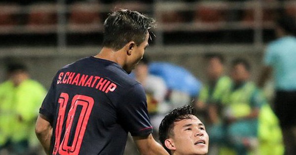 Công Phượng & Chanathip có tên ở đội hình tiêu biểu vắng mặt của AFF Cup