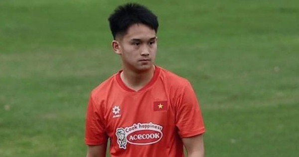 Rào cản của tiền vệ Việt kiều từng đá cho U18 Cộng hòa Séc