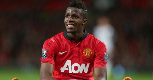 Hợp đồng cuối cùng của Sir Alex lao đao vì mức giá không tưởng