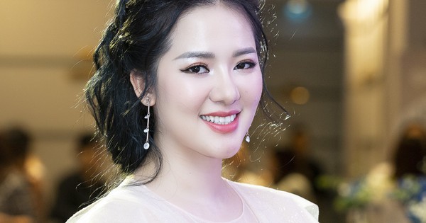 Ca sĩ Phạm Thùy Dung: Điều đáng sợ nhất của người nghệ sĩ là bị lãng quên