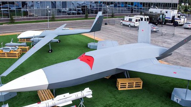 UAV tàng hình Grom: ‘Thần sấm’ Grom của Nga sớm xuất hiện trong cuộc ...