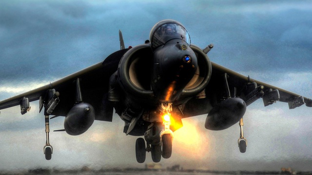Advanced Harrier: Phiên bản "Cánh lớn" của cường kích Harrier có gì đặc ...